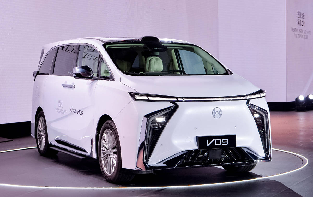 合创汽车何凯欣谈V09：用好充进去的每一度电_搜狐汽车_搜狐网