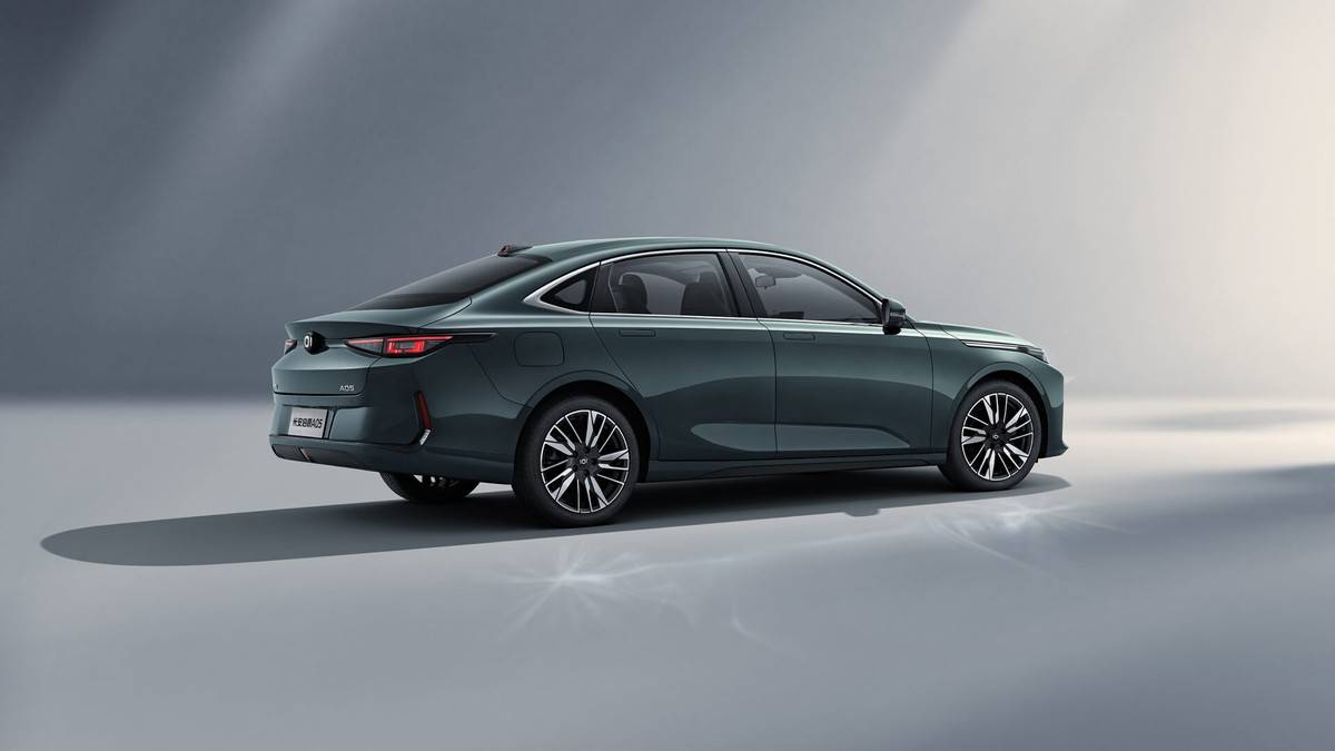 综合续航最高1300km！长安启源A05上市 起售价不到10万元_搜狐汽车_搜狐网