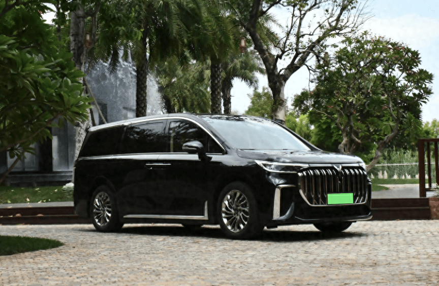 王炸级MPV大PK，新岚图梦想家、赛那、GL8，咋选不后悔！_搜狐汽车_搜狐网