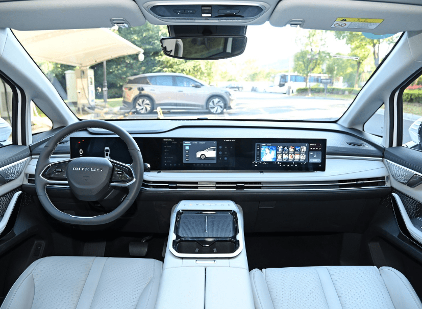 上汽大通MAXUS G70正式首发亮相，定位家用MPV，采用2+1+3座椅布局_搜狐汽车_搜狐网