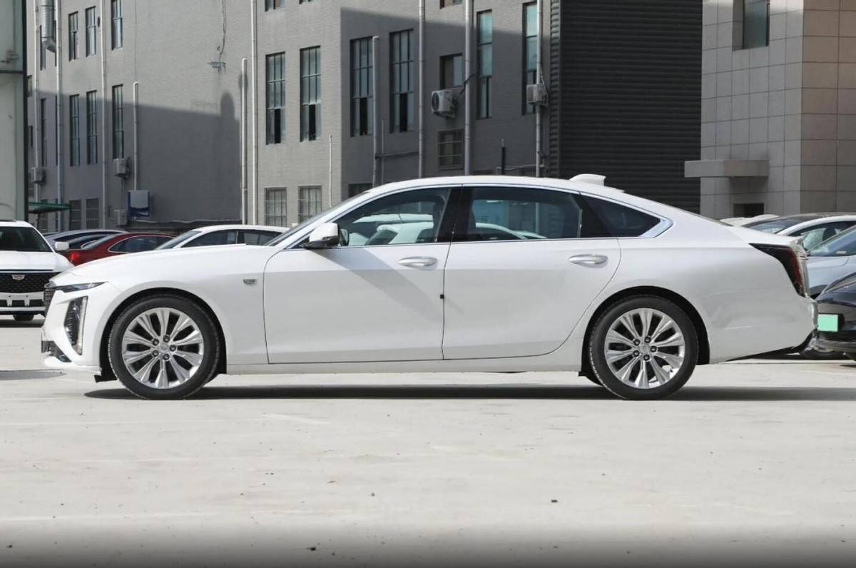 凯迪拉克打响“价格战”，降至亲民价，全系2.0T+10AT，比奥迪A6L还香_搜狐汽车_搜狐网