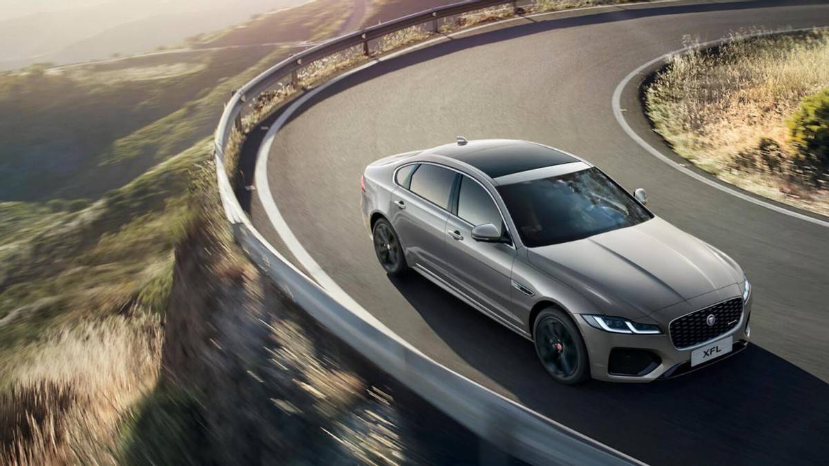 深度解析捷豹XFL：不仅搭载2.0T+8AT，还非常的奢华_搜狐汽车_搜狐网