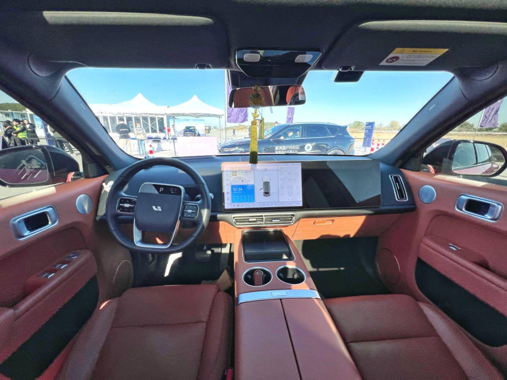 岚图FREE 问界M7 理想L7 三车对比！不是越贵越好！_搜狐汽车_搜狐网