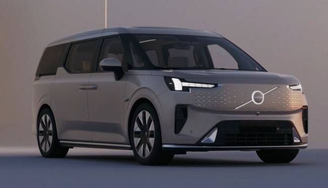 沃尔沃EM90：首款纯电动MPV车型正式上市，售价81.80万元_搜狐汽车_搜狐网