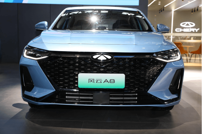 两种前脸，1.5T插混+1挡DHT，油耗4.2升，奇瑞风云A8纯电跑106km_搜狐汽车_搜狐网