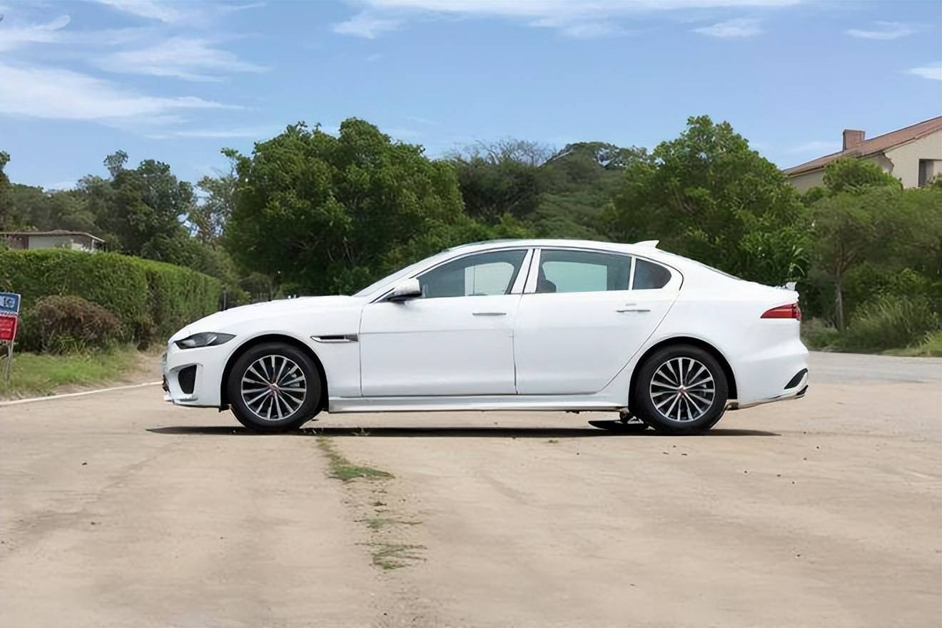 捷豹XEL为你提供更强劲的动力，你心动了吗_搜狐汽车_搜狐网