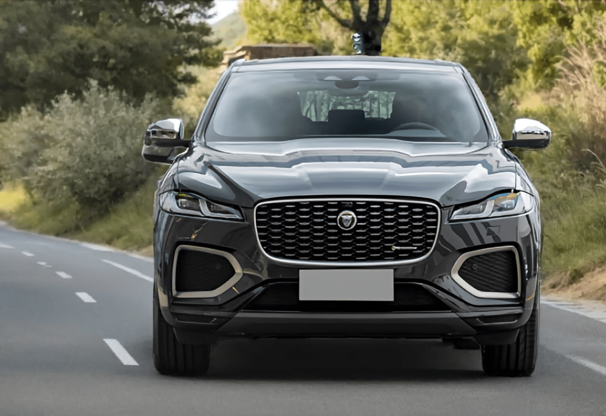 车身尺寸相近，进口捷豹F-PACE和国产宝马X3你怎么选?_搜狐汽车_搜狐网