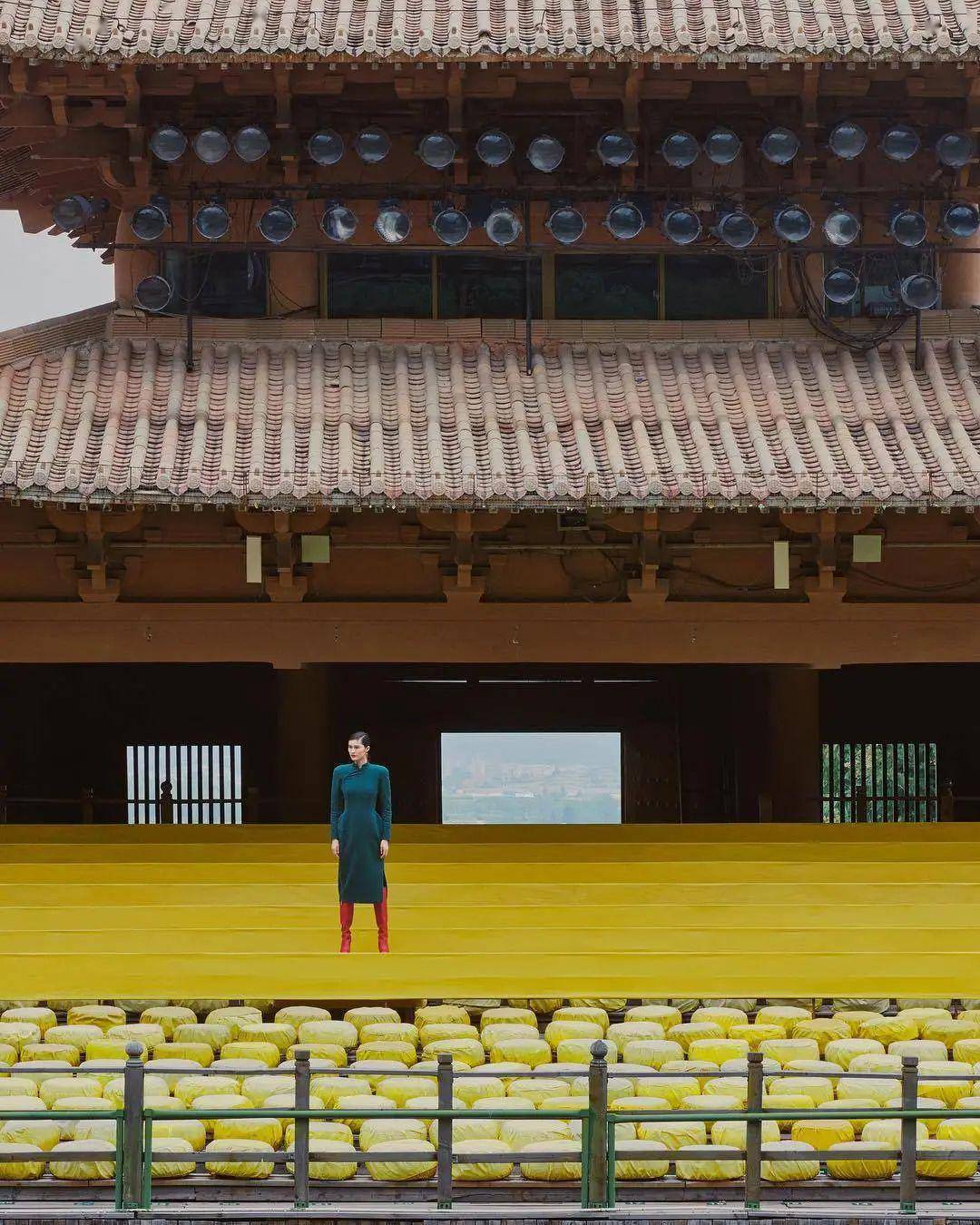 SAMUEL GUÌ YANG - 东方女性的新摩登主义_伦敦