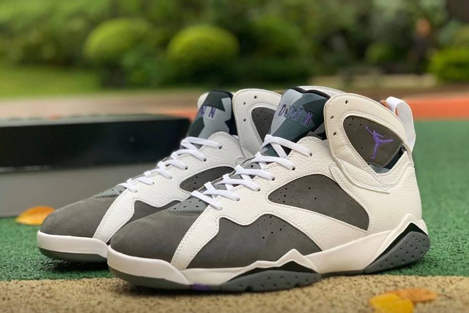 乔丹 Air Jordan 7 Flint 灰白燧石 AJ7 篮球鞋开箱评测_鞋子