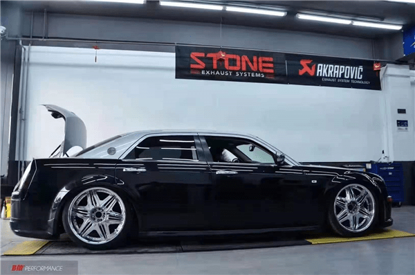 李洋介绍克莱斯莱300C改装AIRBFT气动避震套件好吗？_搜狐汽车_搜狐网