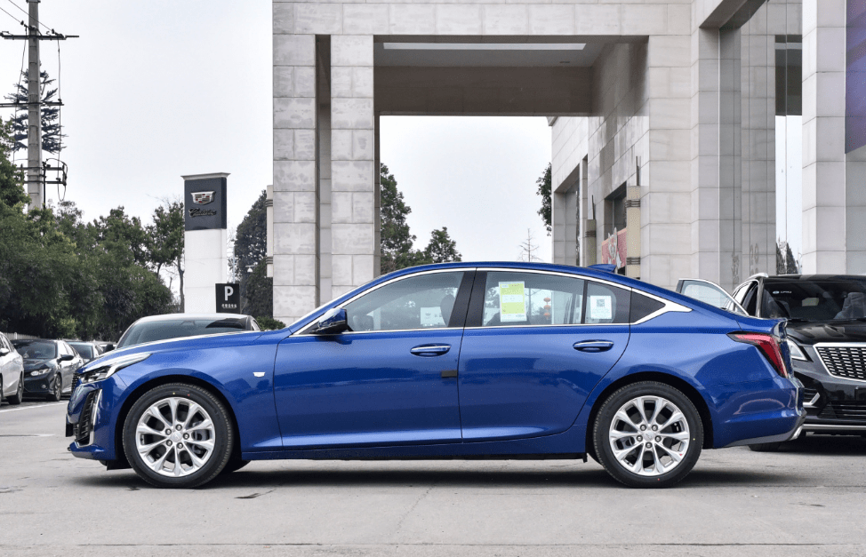 关于凯迪拉克CT5和奥迪A4L的具体分析，看完你就明白了_搜狐汽车_搜狐网