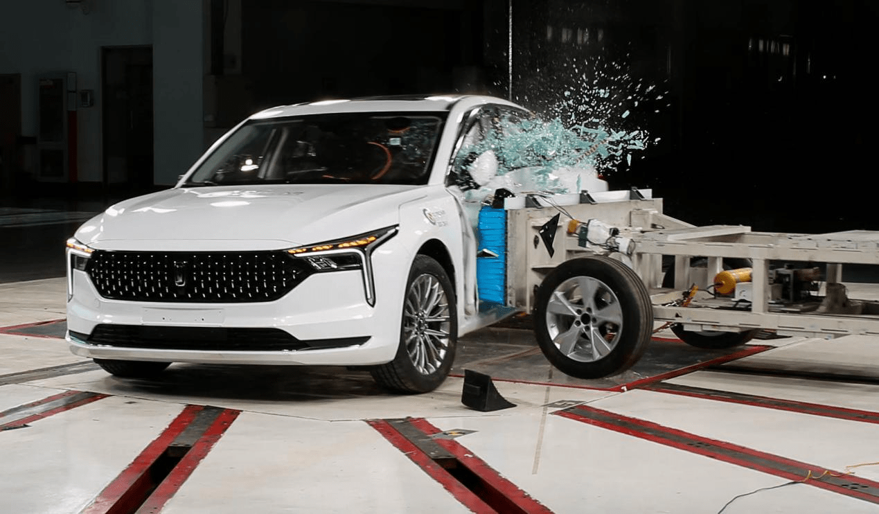 汽车安全顶流有多强？奔腾B70登顶C-NCAP测试，安全配置真的扎实_搜狐汽车_搜狐网