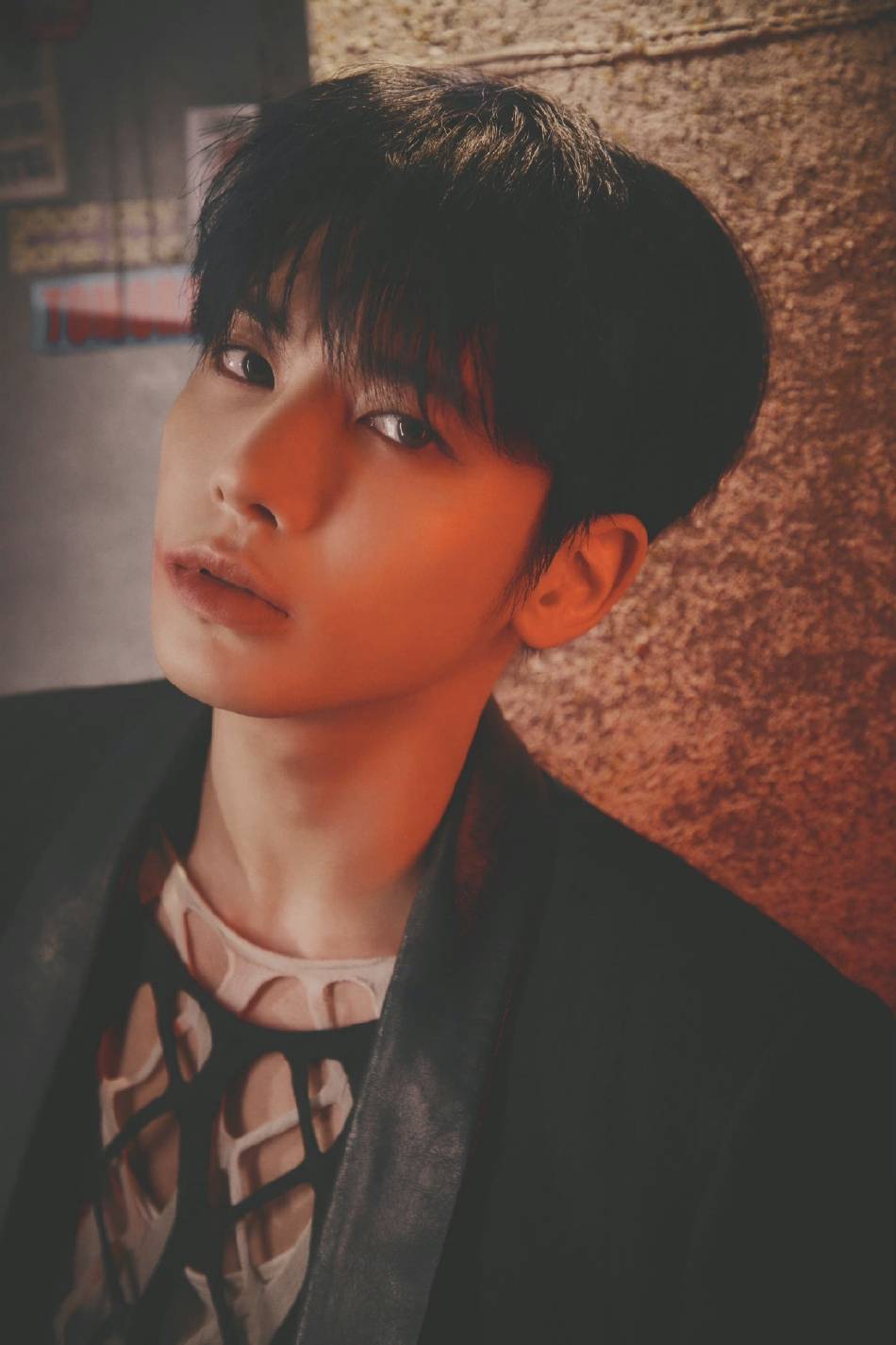 TXT回归预告照“MESS”公开 全员画报匠人诱惑感-搜狐大视野-搜狐新闻