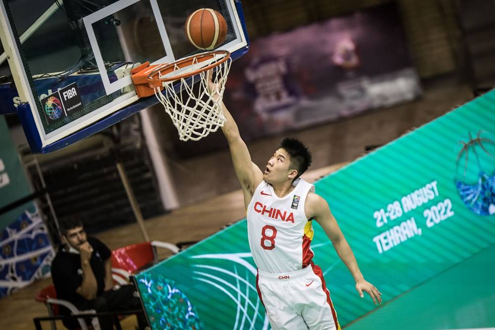 组图：中国U18男篮40分狂胜印度 刘礼嘉双手暴扣-搜狐大视野-搜狐新闻