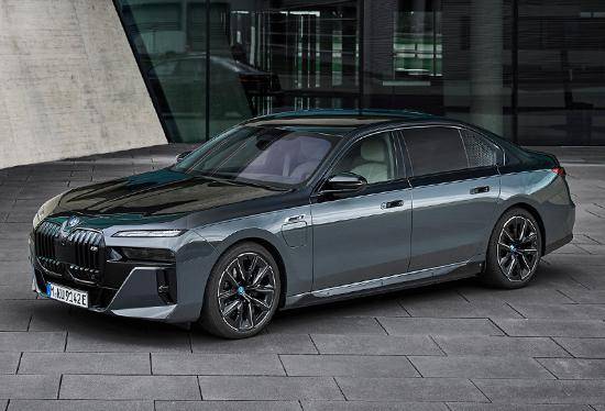 宝马M760Le/i7 M70L同时引入国内，于4月开启预订_搜狐汽车_搜狐网