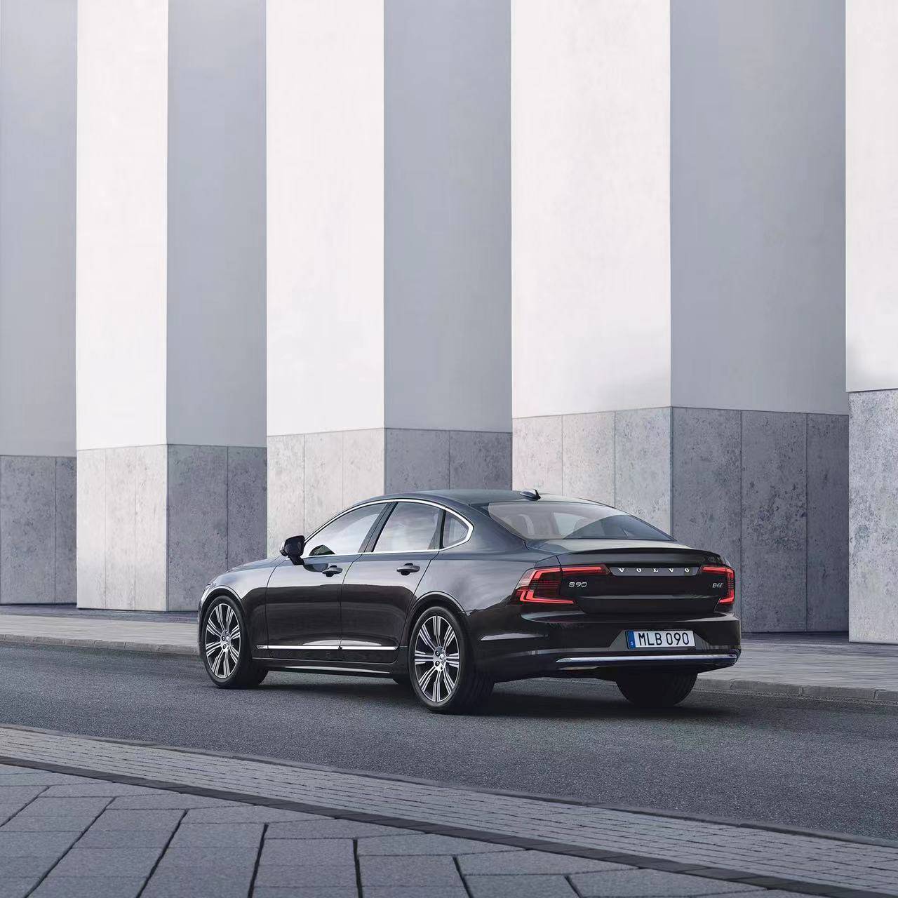 宝马5系同级，2024款沃尔沃S90正式上市，售价40.69万元起_搜狐汽车_搜狐网