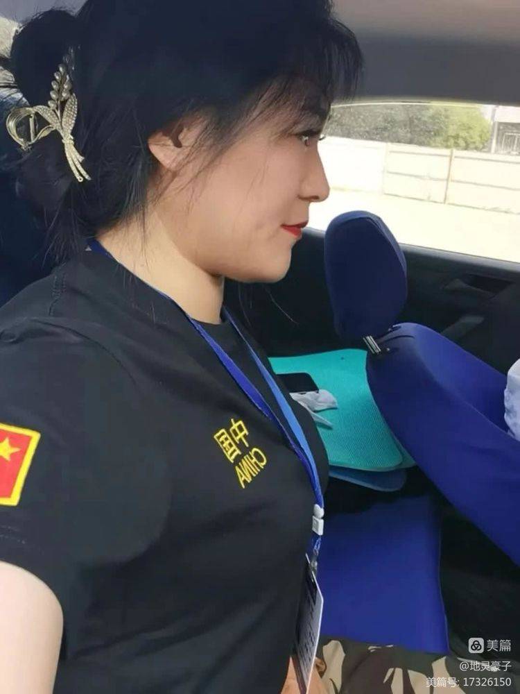 女教练英姿飒爽搜狐汽车搜狐网