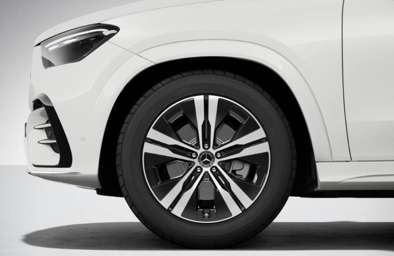 年内入手吗？新款奔驰GLE PHEV获得免征购置税资格，售82.48万元_搜狐汽车_搜狐网