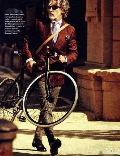 调整好坐垫的角度和高度，让骑行更舒服！_座垫