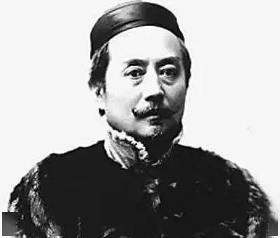 历史上的今天丨中国近代第一奇人：真实的辜鸿铭是什么样？_辫子