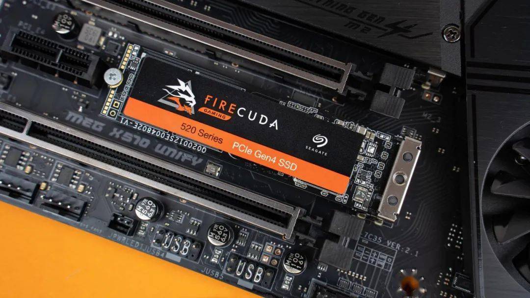 2022年就能玩上PCIe 5.0 SSD了？_主控