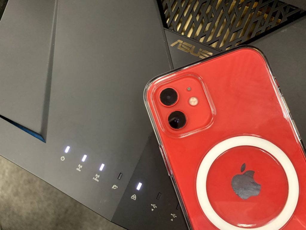 iPhone 12 ＠ Wi－Fi 零升级！？无线效能实测！_Wi-Fi