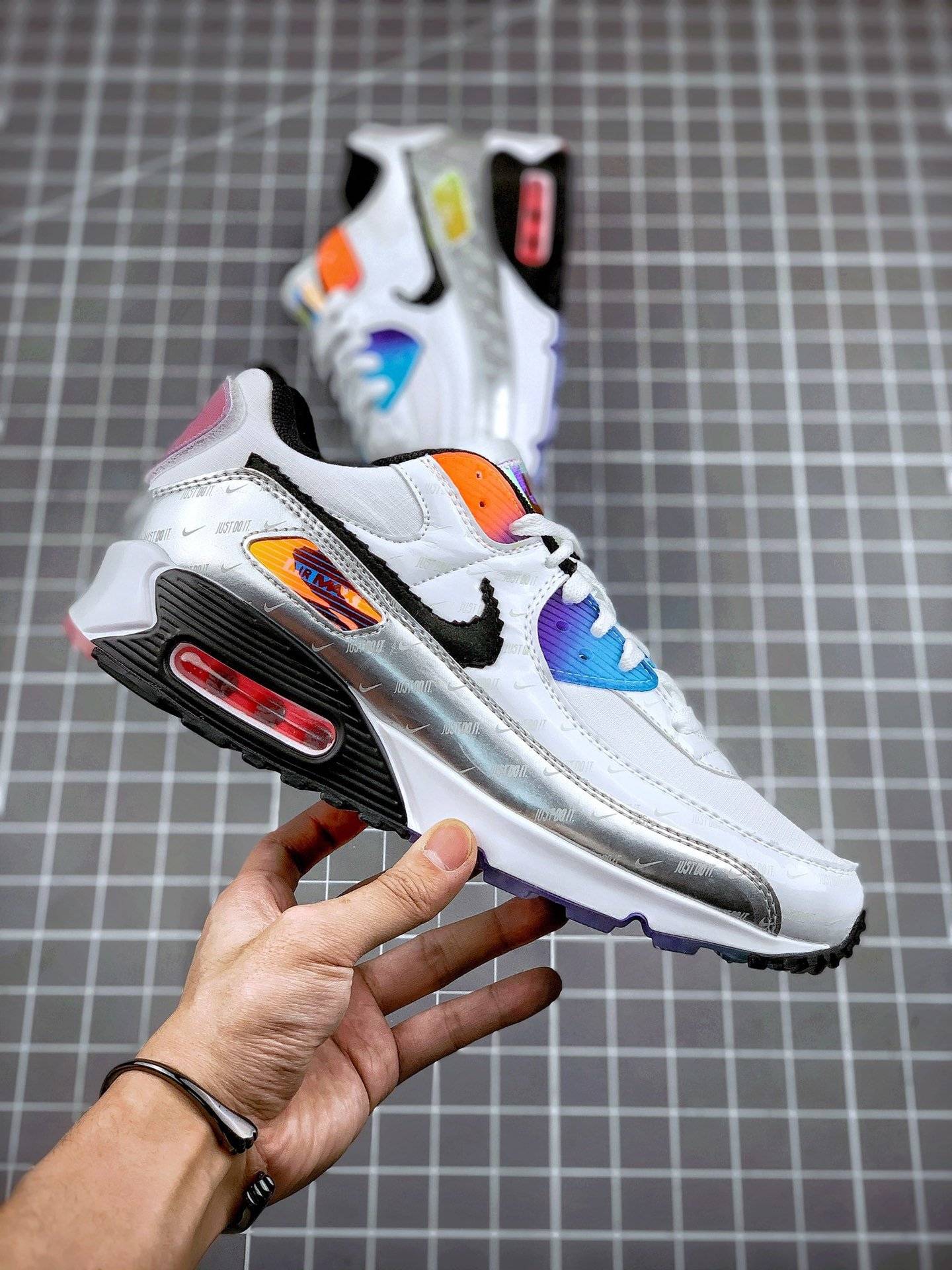 Nike Air Max 90"Have A Good Game"白银LOL电玩像素钩子-搜狐大视野-搜狐新闻