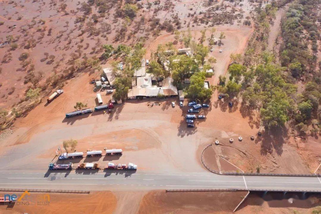 在Roadhouse工作两周税后工资$3000+_菜单