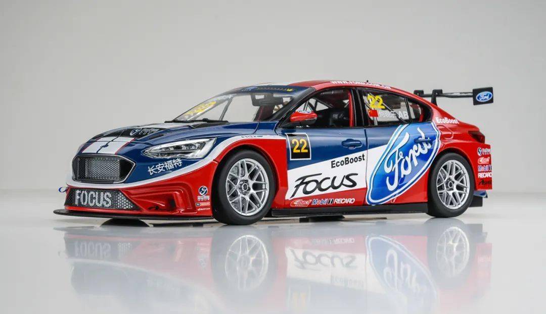 冠军时刻→1:18 Focus CTCC_模型
