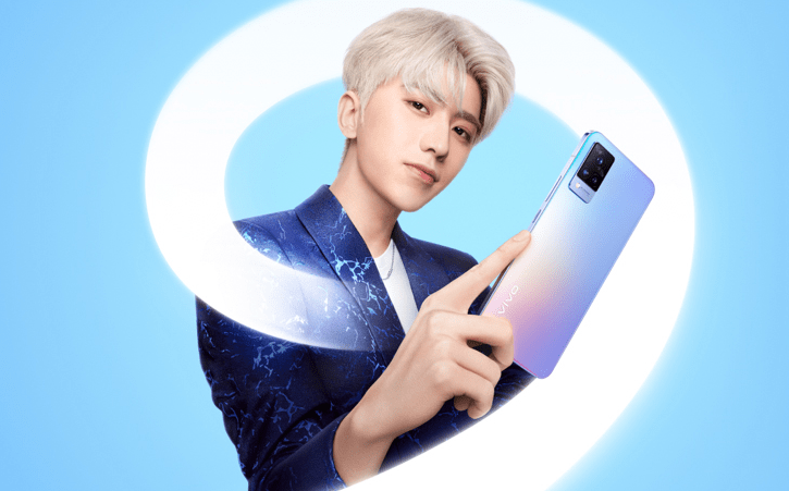 2999起！vivo新品发布：首发天玑1100+刘海屏_自拍