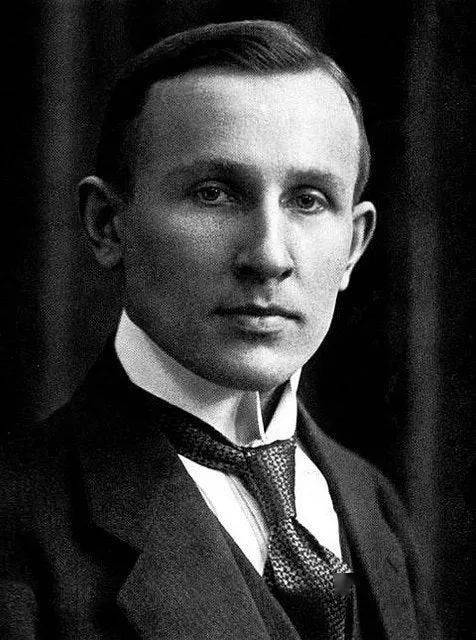 跟随百年老牌「Braun」，回到上个世纪的「极简时代」_Dieter