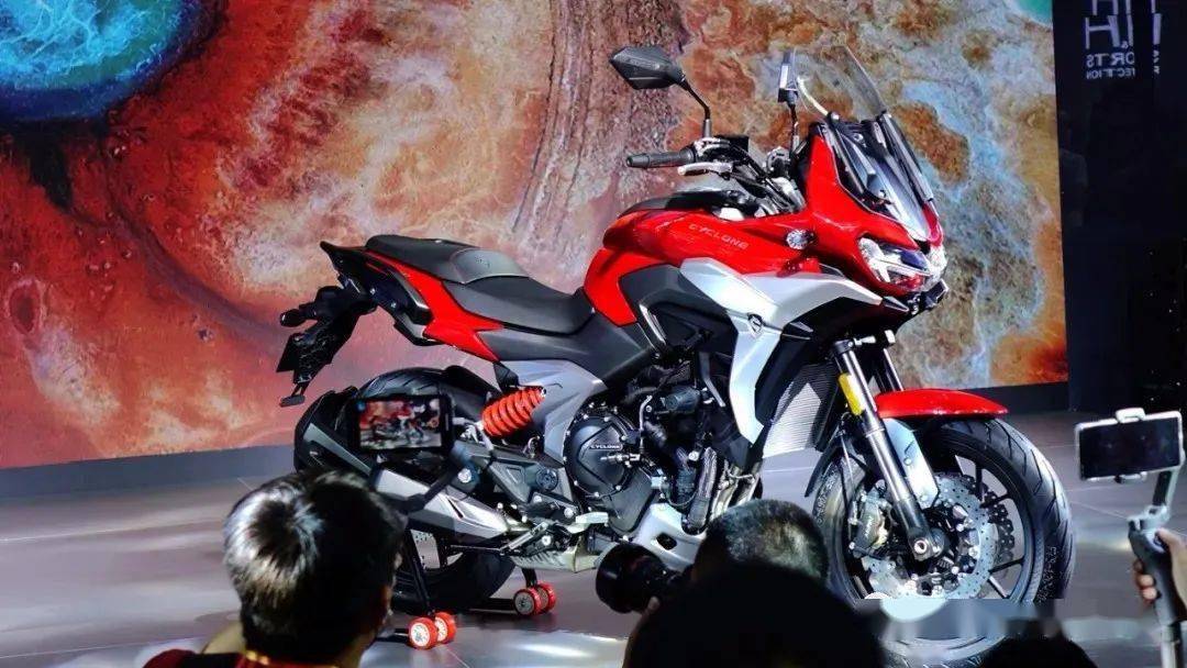 旗舰多功能休旅RX6上市，北京摩展宗申展台刷新骑行新体验_搜狐汽车_搜狐网