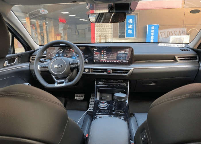 优惠3万，240马力+8AT，东风悦达起亚K5凯酷值得买吗？_搜狐汽车_搜狐网