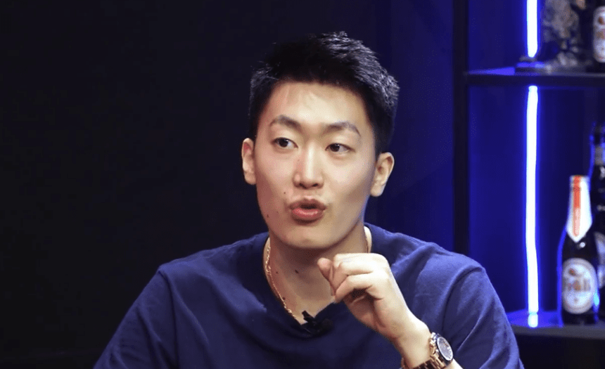 UP不敌JDG，收获四连败！管泽元：小草包这把表现太离谱了_Smlz