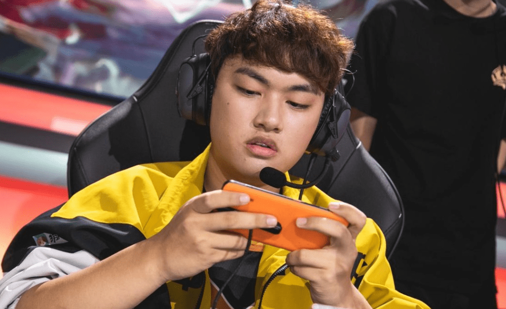 输了扮虞姬！刺痛立下Flag，KPL又一位女装大佬即将诞生？_北极星