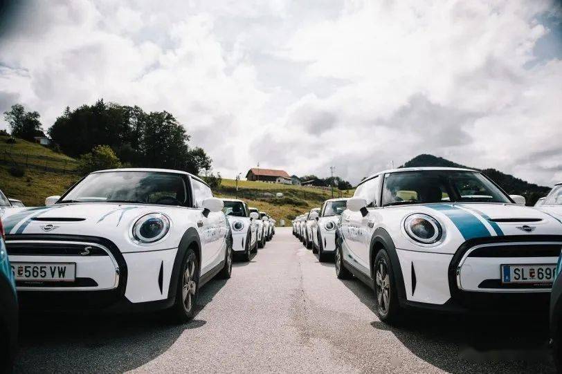 【大订单！】MINI获得客户大力支持！一口气团购82辆MINI Cooper SE_搜狐汽车_搜狐网