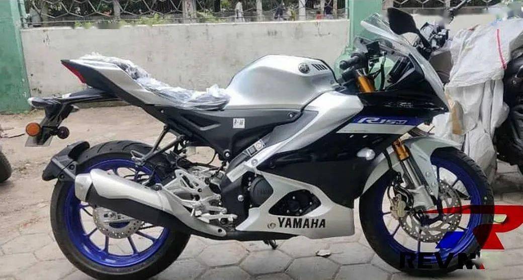 雅马哈YZF-R15整车外观曝光，还有R15M版本_搜狐汽车_搜狐网
