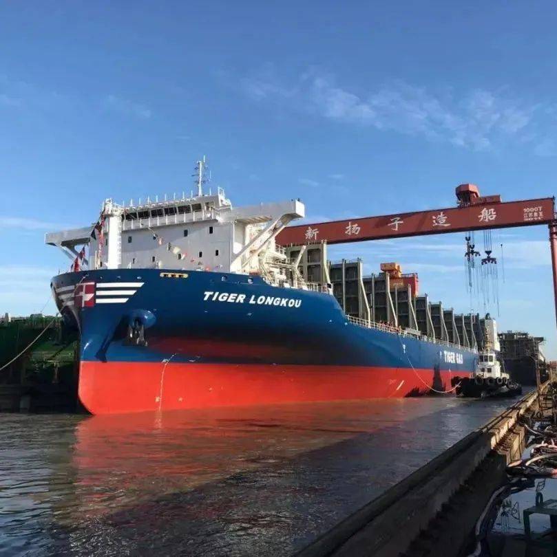 老虎燃气：订购四艘罐箱船，首艘“TIGER LONGKOU”轮10月11日下水，可容纳近700个45尺LNG罐式集装箱_Tiger