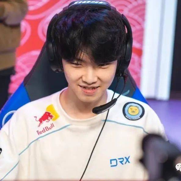 海外网友热议RNG击败HLE：chovy真的只会补刀！怎么不去玩自定义啊_比赛