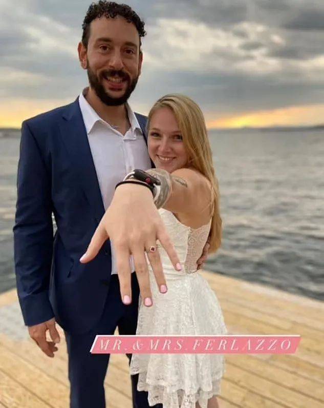 轰动全美的22岁女孩离奇失踪案，今日出现大反转！_Brian