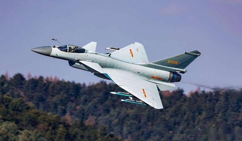 伊朗最终选择俄罗斯苏35S和苏30SM，是歼10CE不够先进吗？_战机_美国_出口