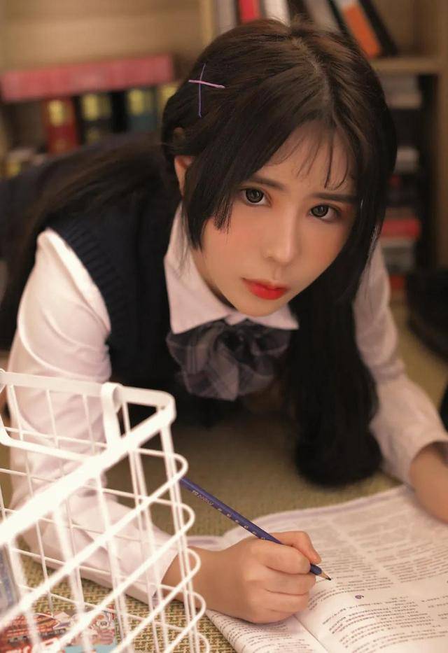 Jk制服 白丝双马尾白丝双马尾制服