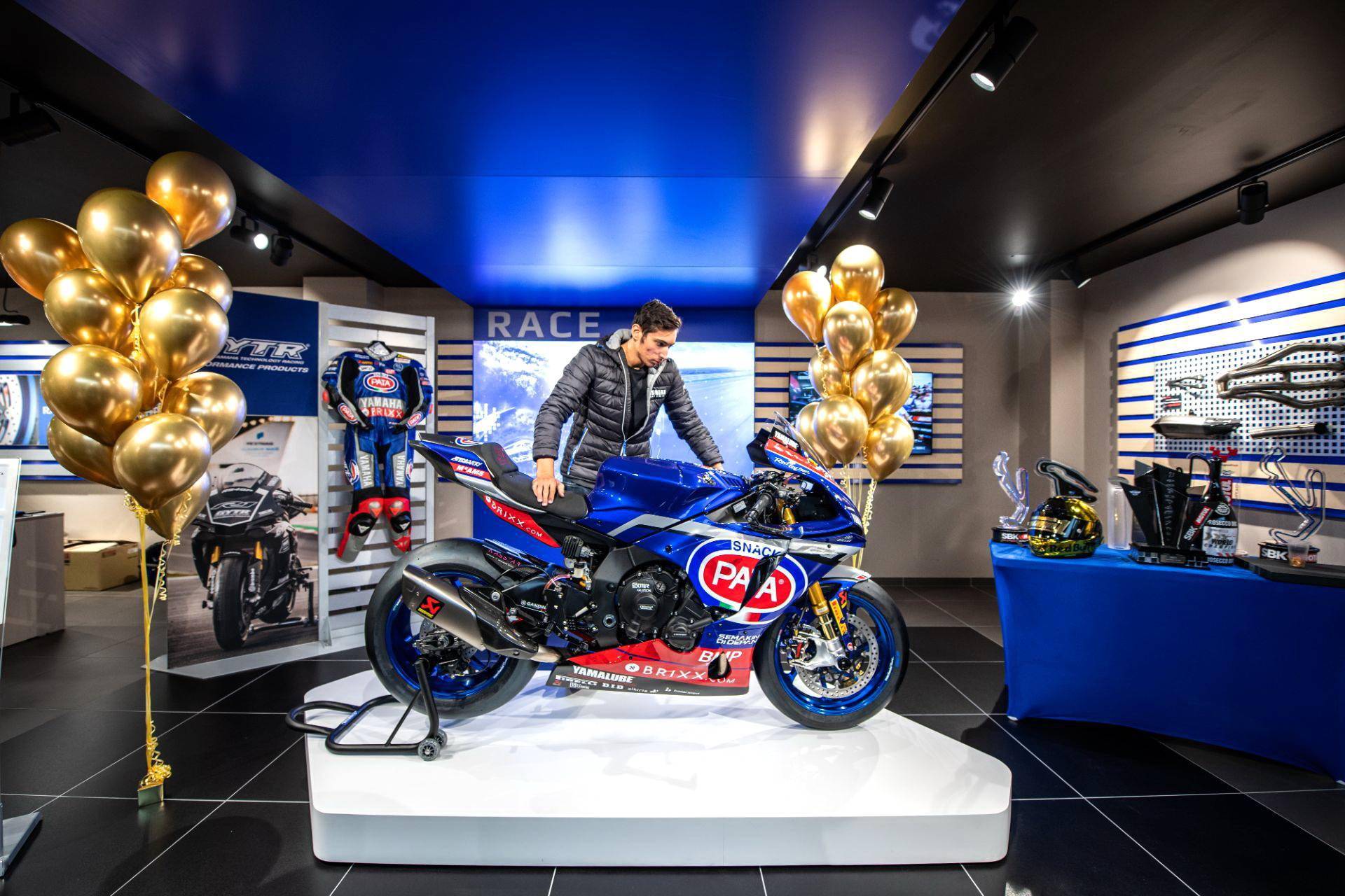 Yamaha YZF-R1 WSBK 世界冠军复制版_搜狐汽车_搜狐网