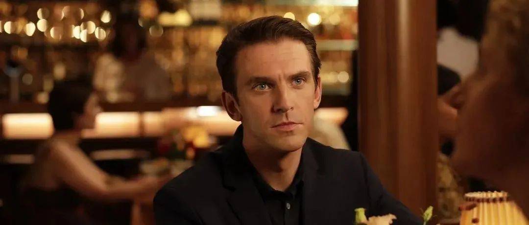 凭《唐顿庄园》红遍全球！他是最帅剑桥学霸，新片入围奥斯卡，竟然是一部“甜宠剧”？_Stevens_Matthew_角色