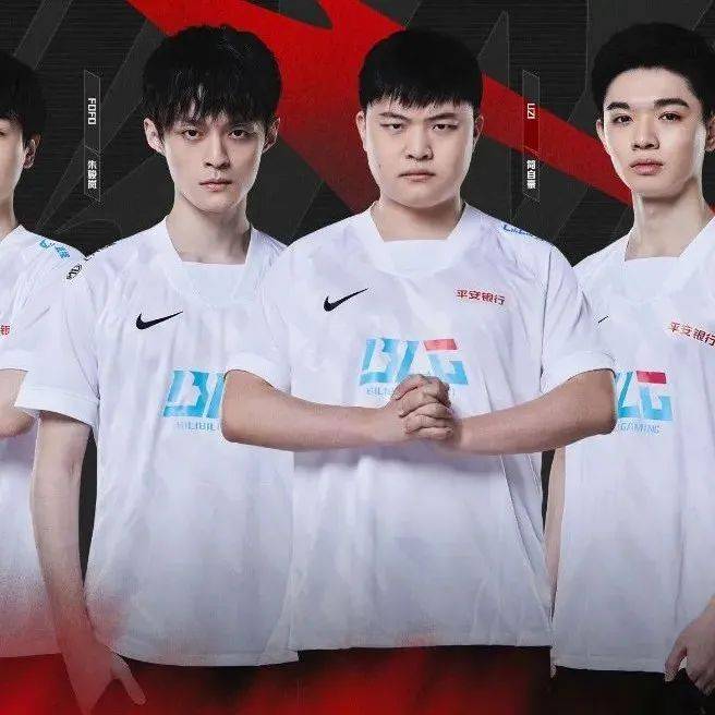 UZI打游戏被喷，GSL反手喷向FPX队员？FPX发文正义维护_lele_选手_事情