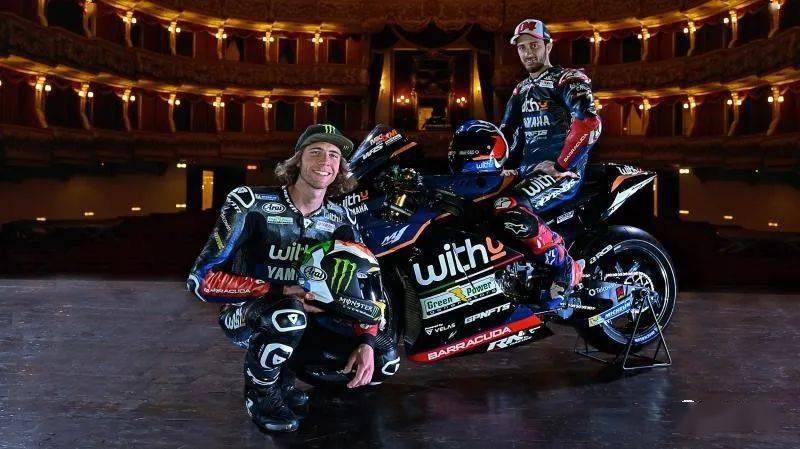 2022 WithU Yamaha RNF Team车队发表_搜狐汽车_搜狐网