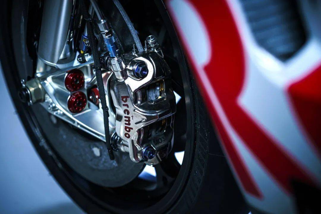 MotoGP 2022：KTM MotoGP 红牛车队的 RC16 赛车_搜狐汽车_搜狐网