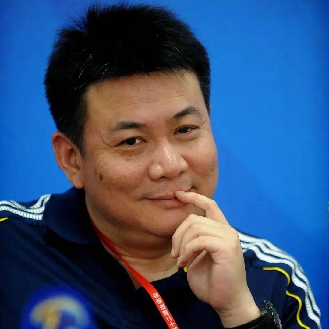 中国女排新主帅,是他!蔡斌任国家女排主教练中国排球协会资料
