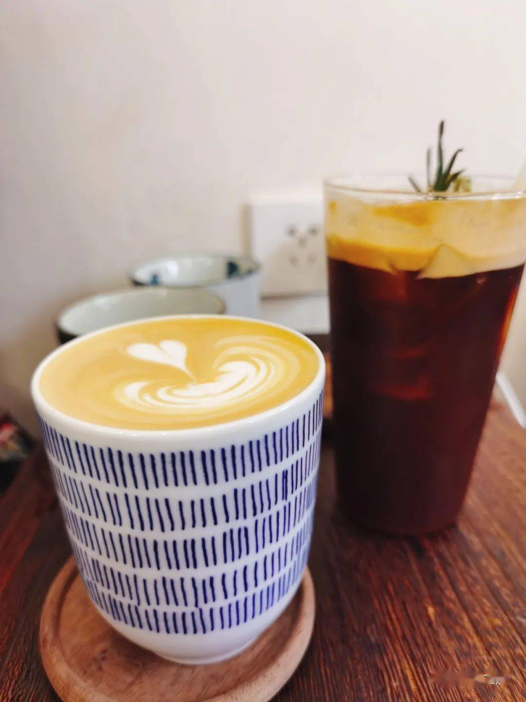 叁叁coffee | 人满为患出品不断的咖啡馆，我被咖啡安抚了emo的情绪_豆子_风味_上海