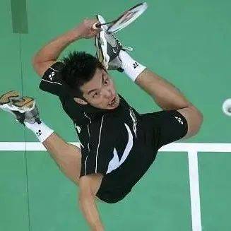 再也不怕被扣杀了，教你提高接杀球的能力?_对方_动作_力量